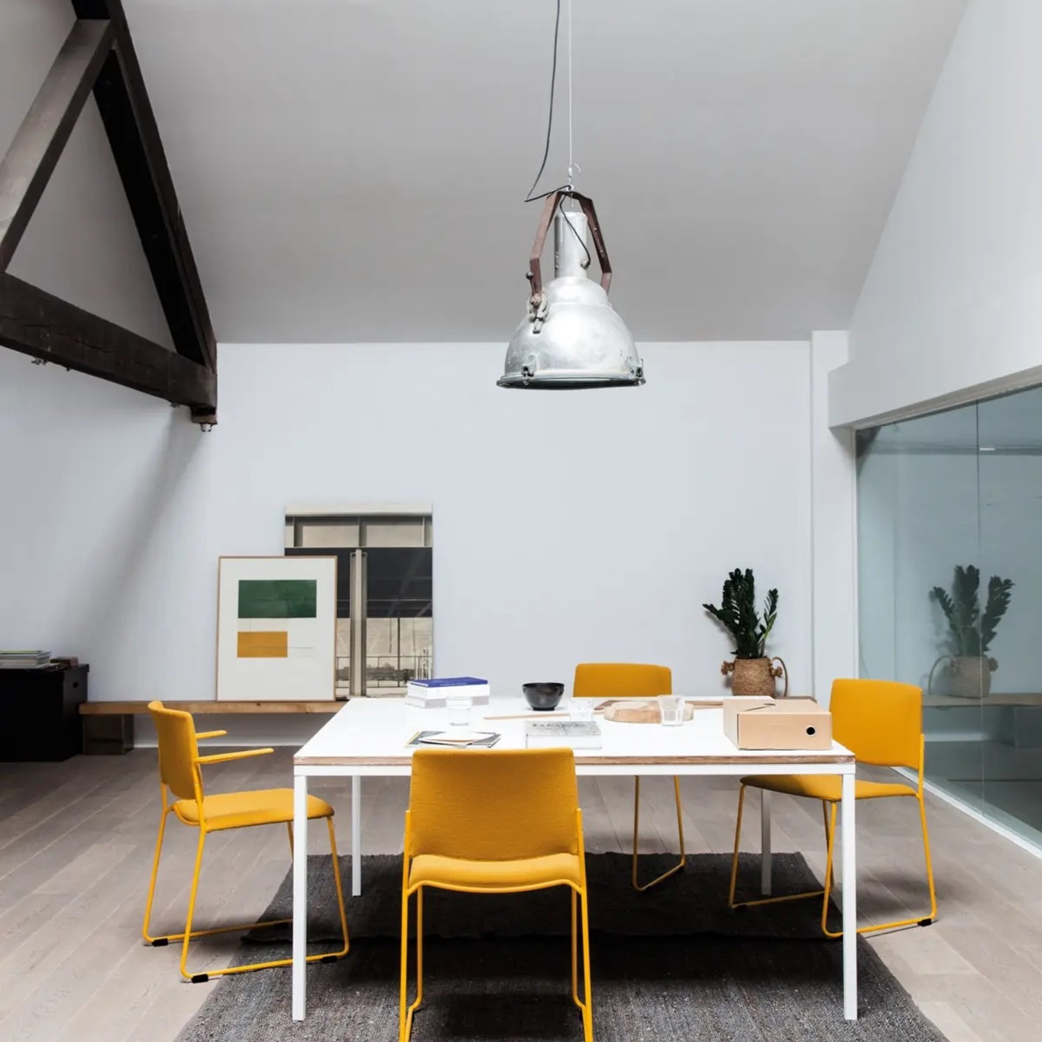 Enea Stuhl Kollektion EMA mit Sitz aus Polypropylen und Kufengestell ...